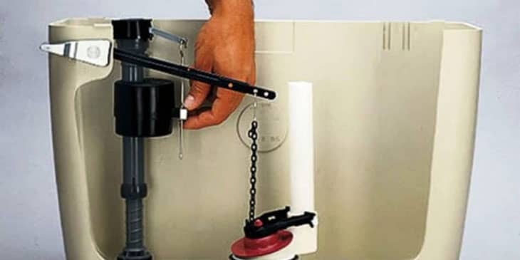 Why Does My Toilet Randomly Run For a Few Seconds: How to Fix it?